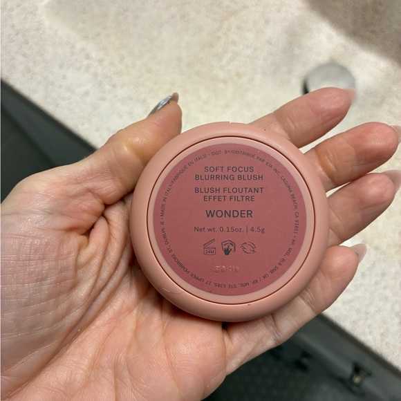 ILIA | Makeup | Ilia Soft Focus Blurring Blush In Wonder | Poshmark